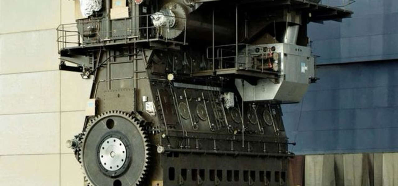 Największy silnik dwusuwowy na świecie – Wärtsilä-Sulzer RTA96-C ...
